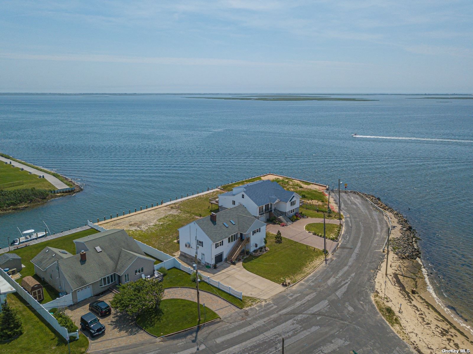 114 Western Concourse, Amity Harbor, NY 11701 | Trulia