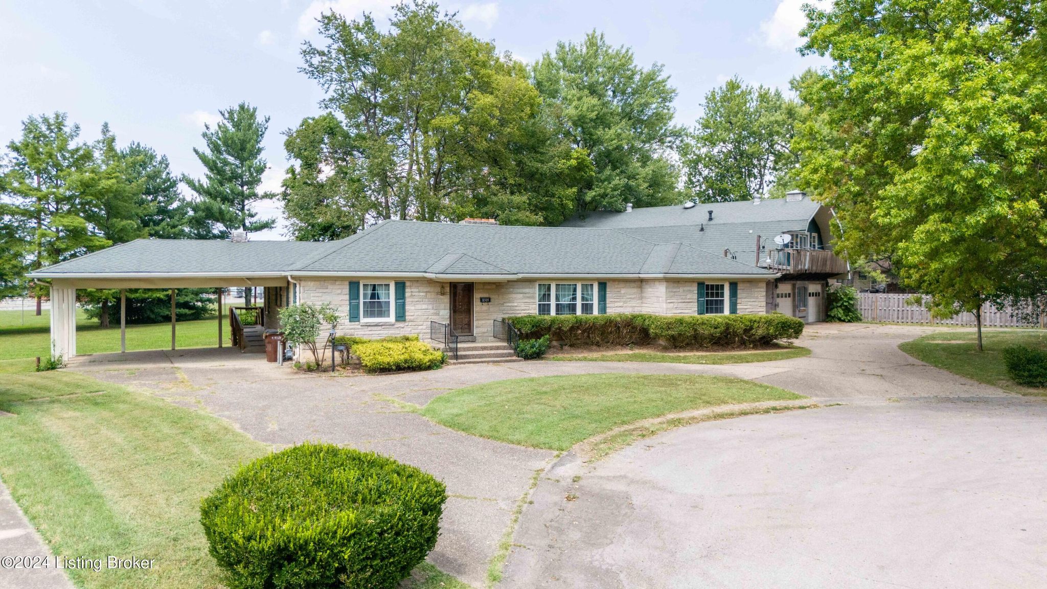8509 Leyton Ct, Lyndon, KY 40222 | Trulia