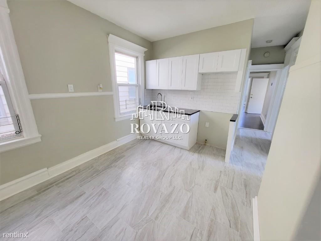 61 Stuyvesant Ave #1, Newark, NJ 07106 - See Est. Value, Schools & More