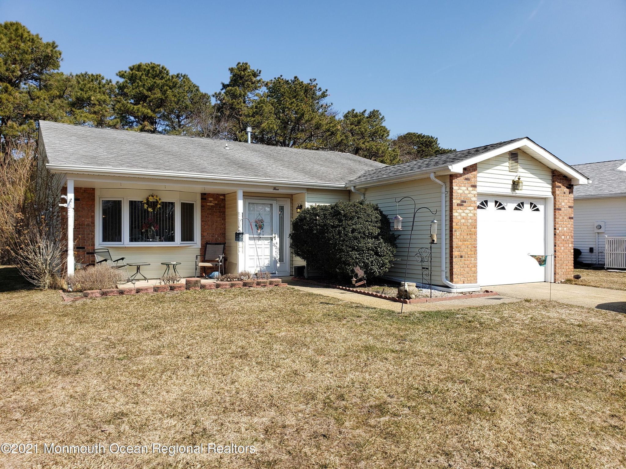 5 Tudor Ct, Brick, NJ 08723 - See Est. Value, Schools & More