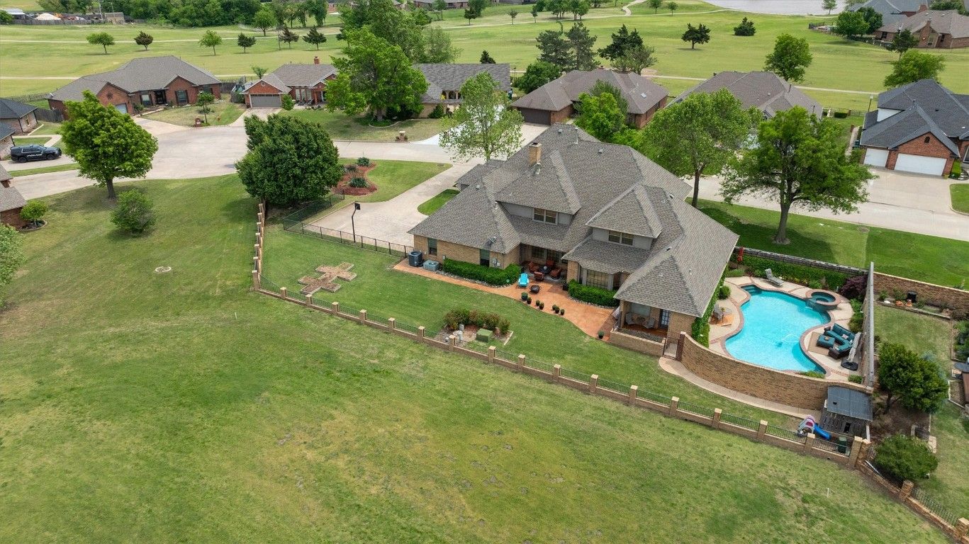11517 Hackney Ln, Yukon, OK 73099 | Trulia