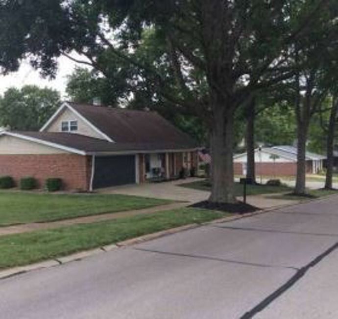 5112 Crosswood Dr, Saint Louis, MO 63129 - See Est. Value, Schools & More