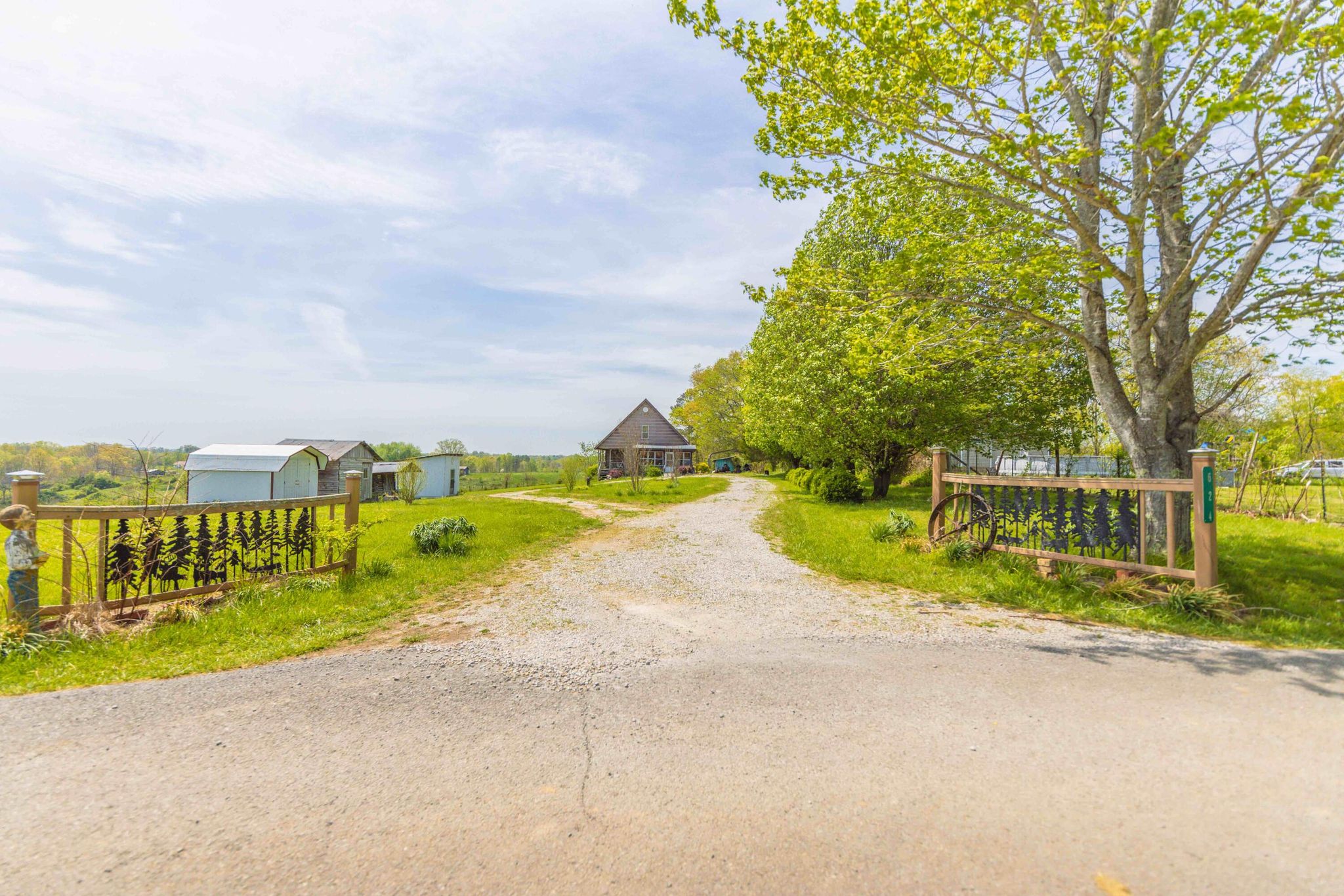 624 Saul Begley Rd, Annville, KY 40402 - See Est. Value, Schools & More