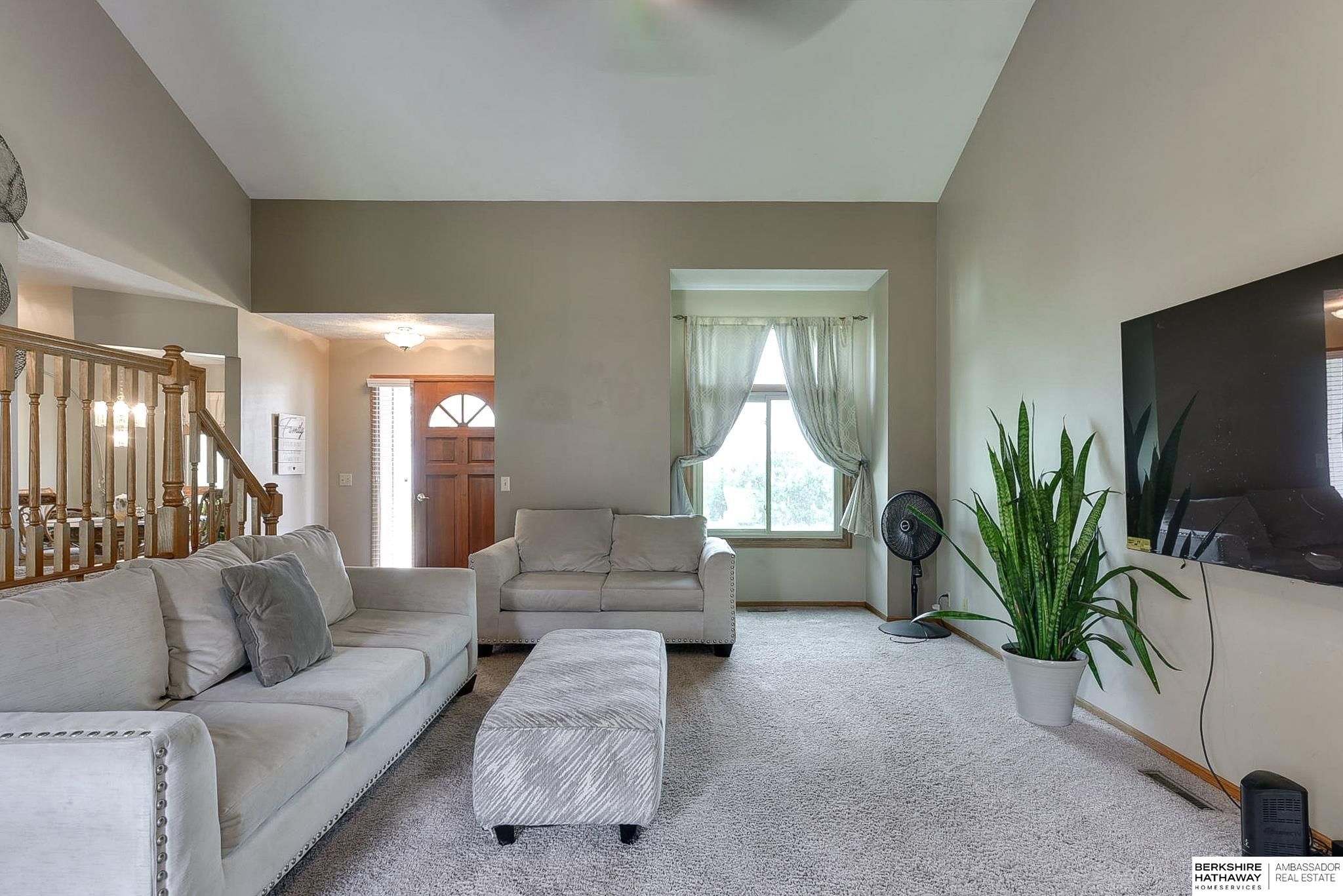 2613 Duane Ave, Bellevue, NE 68123 - See Est. Value, Schools & More