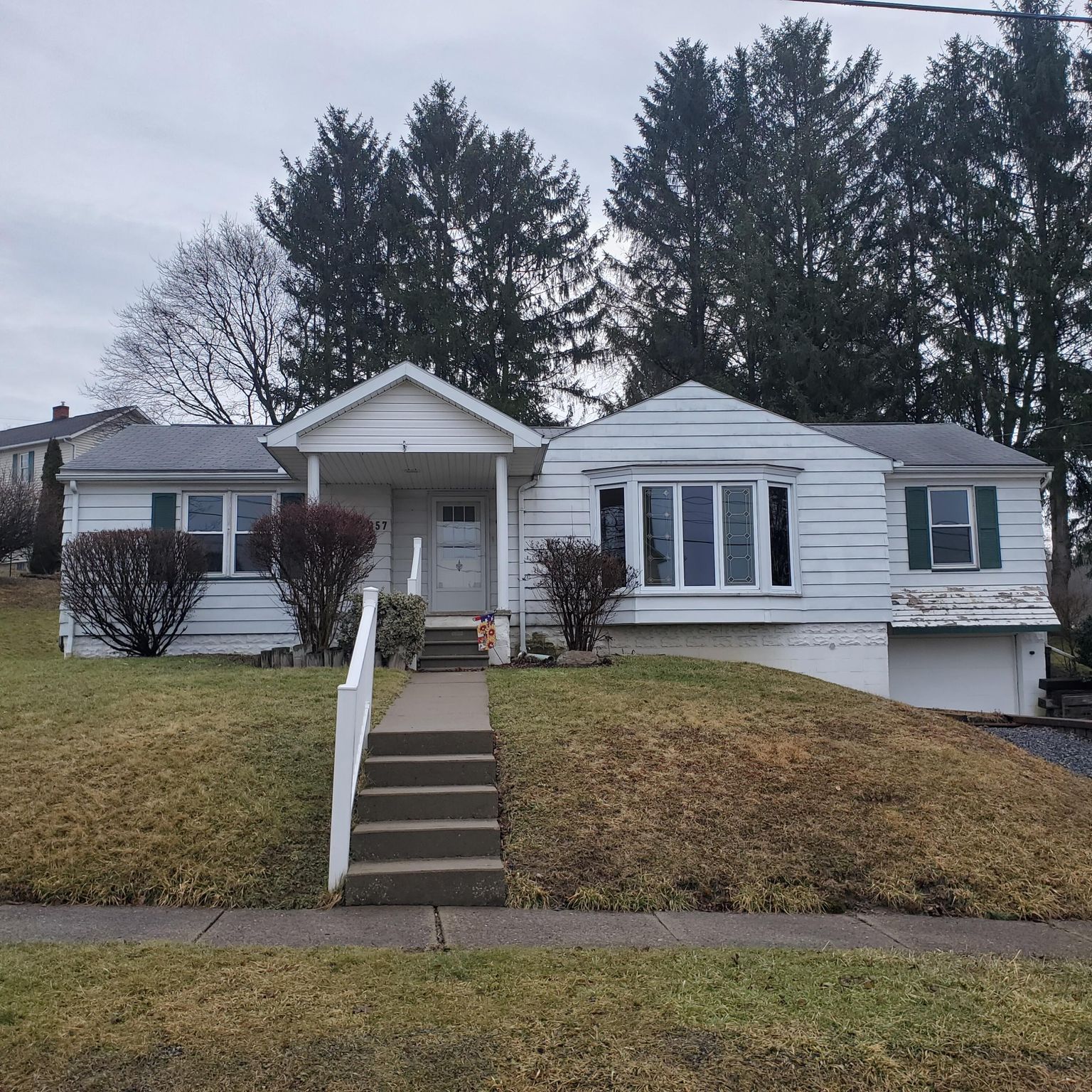 357 Maple St, Saint Marys, PA 15857 - See Est. Value, Schools & More