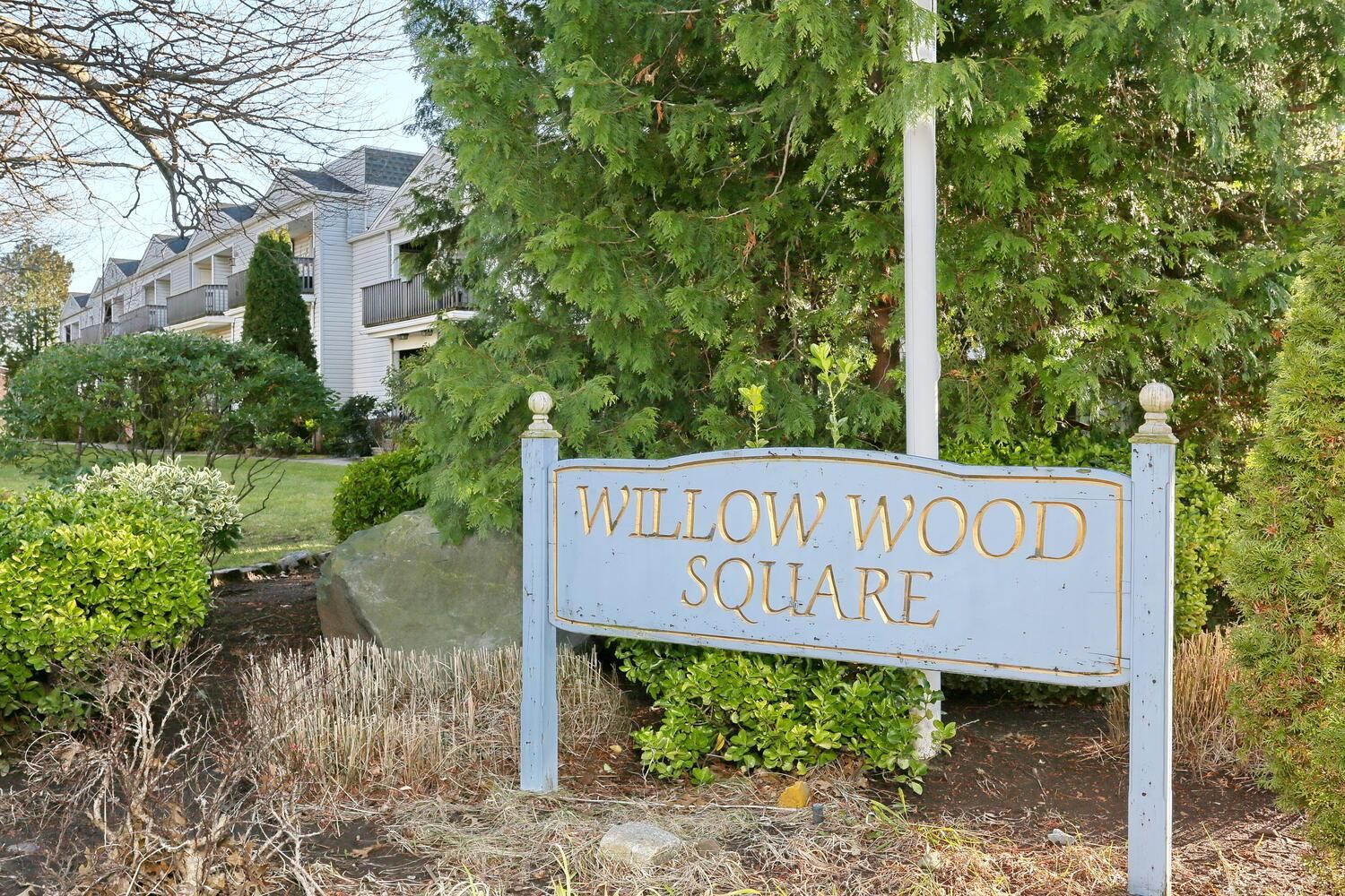 16 Willow Wood Sq #16, East Rutherford, NJ 07073 - See Est. Value ...