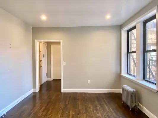 30 W 181st St #9D, Bronx, NY 10453 - See Est. Value, Schools & More