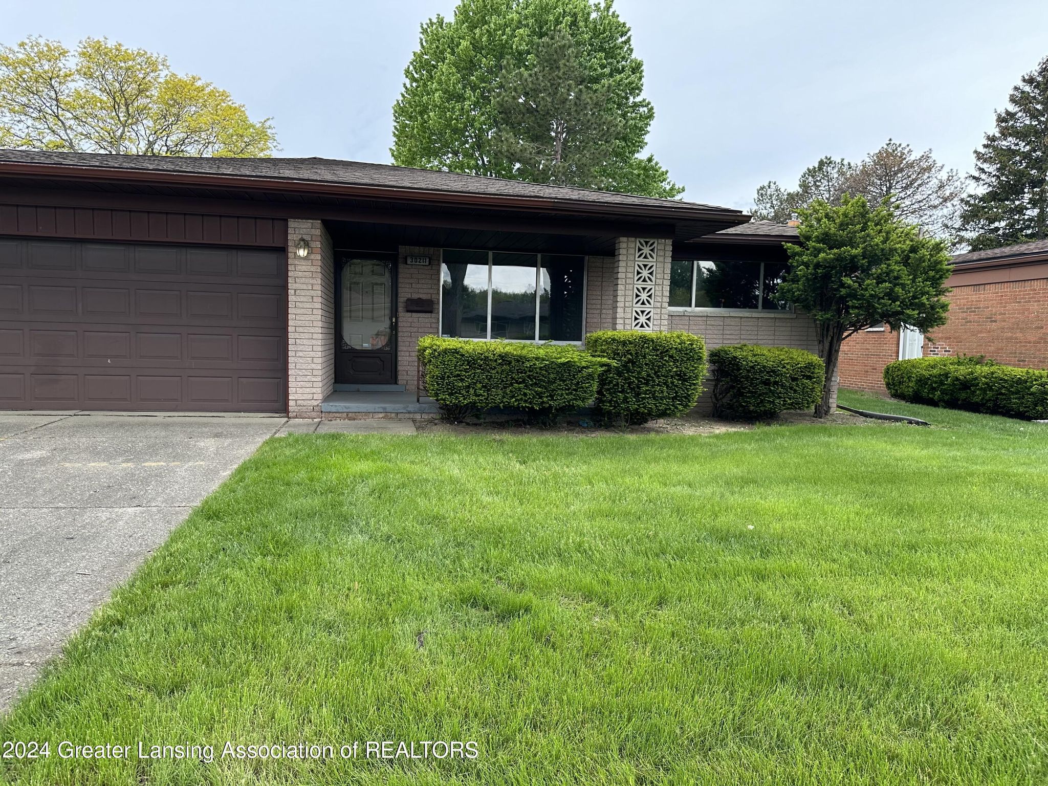 30211 Kelsey Dr, Warren, MI 48092 - See Est. Value, Schools & More