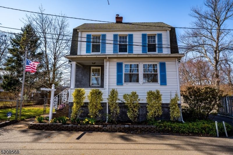 21 Walnut Ct, Springfield, NJ 07081 - See Est. Value, Schools & More