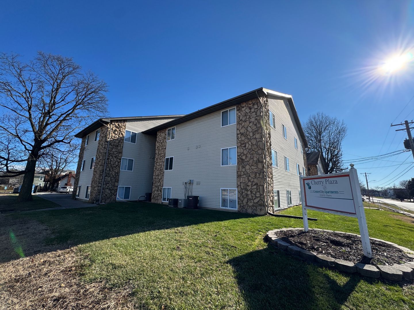 Cherry Plaza - Springfield, MO | Trulia