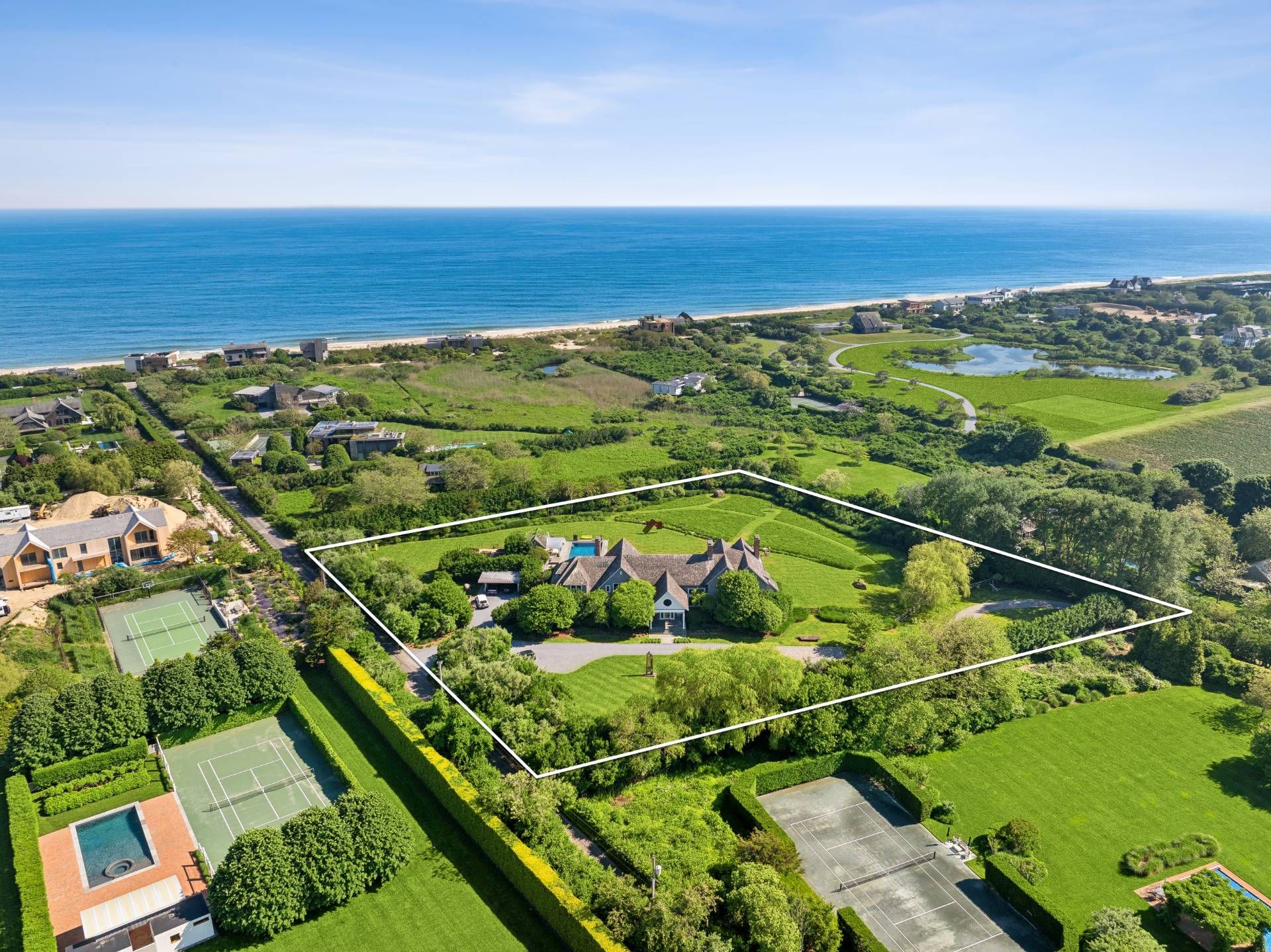 709 Daniels Ln, Sag Harbor, NY 11963 | Trulia